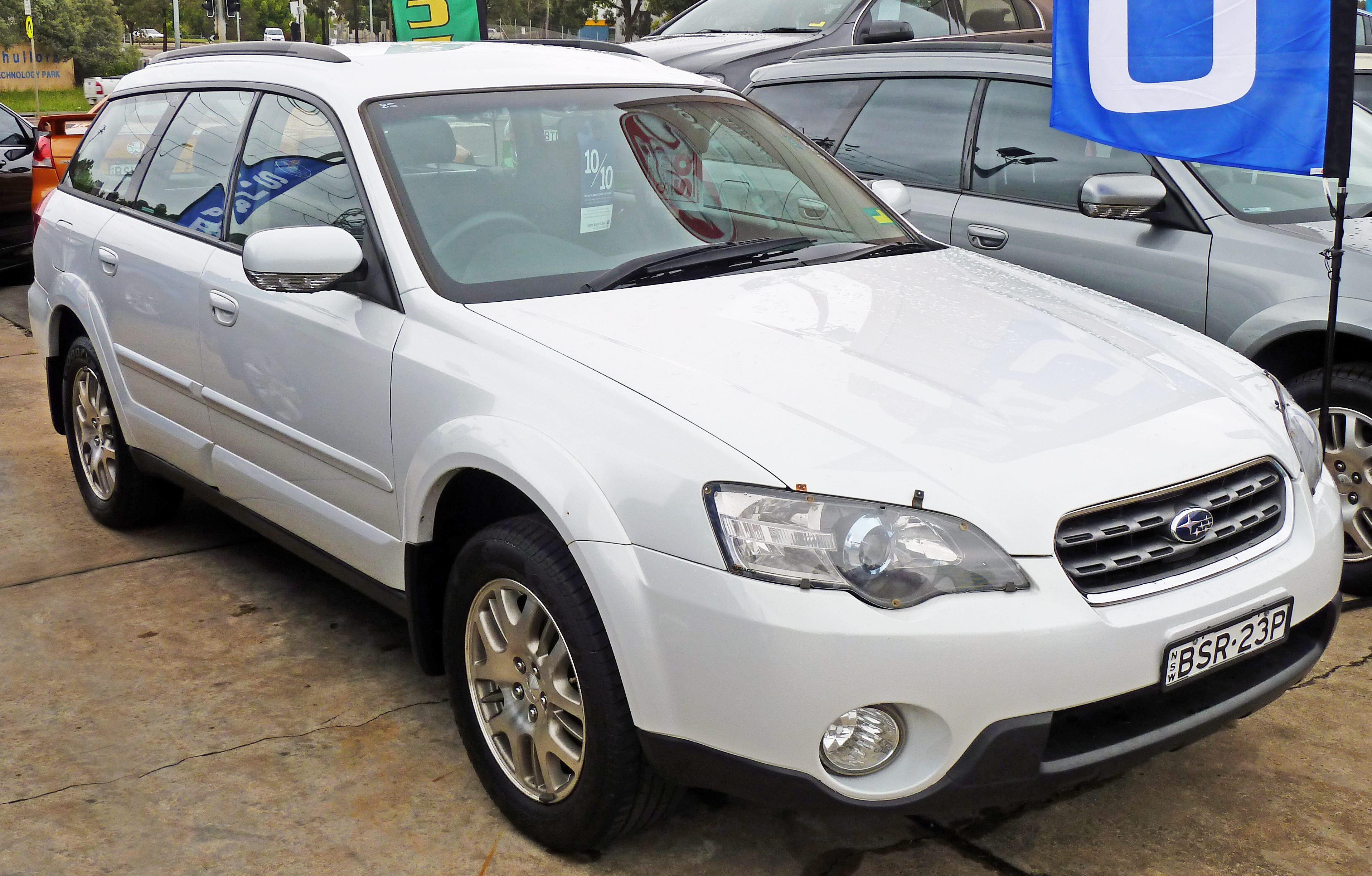 2004 Subaru Outback Specs, Prices, VINs & Recalls - AutoDetective