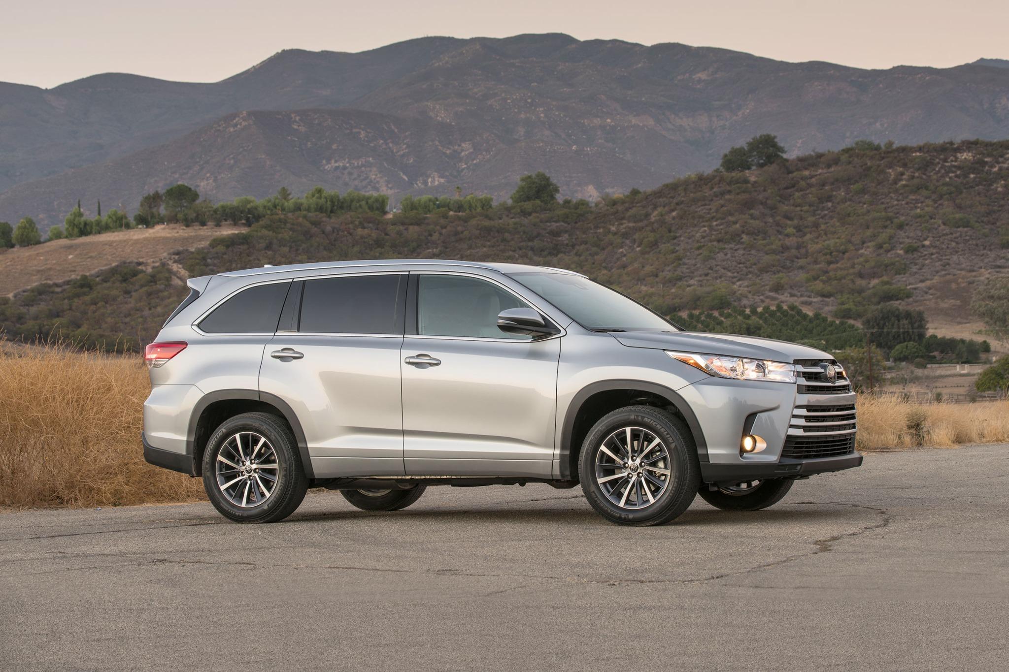 2018 Toyota Highlander VIN Number Search - AutoDetective
