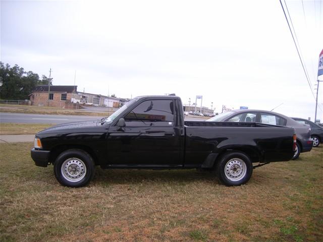 1995 Toyota Pickup Specs, Prices, VINs & Recalls - AutoDetective