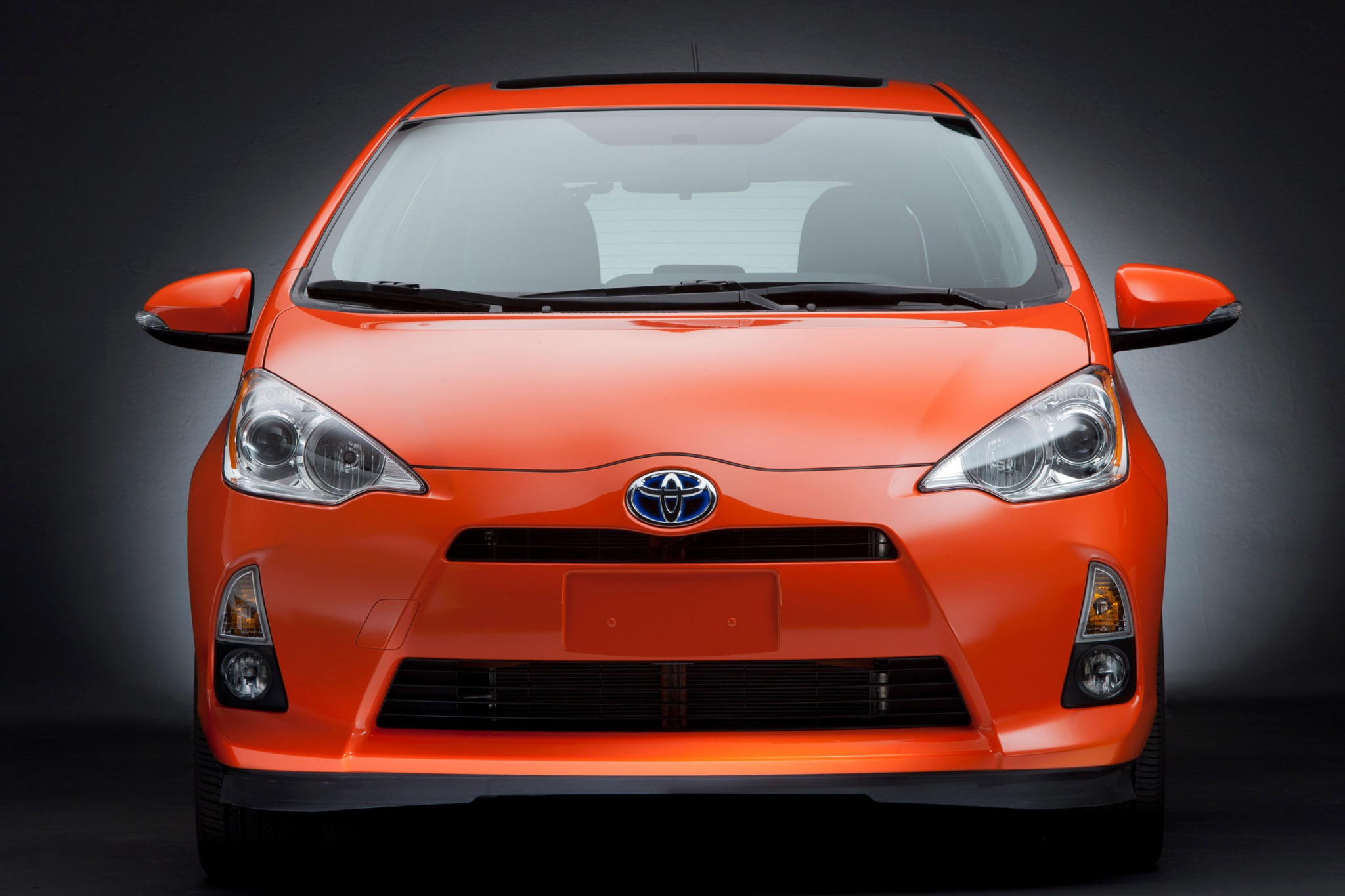 2014 Toyota Prius c Specs, Prices, VINs & Recalls - AutoDetective