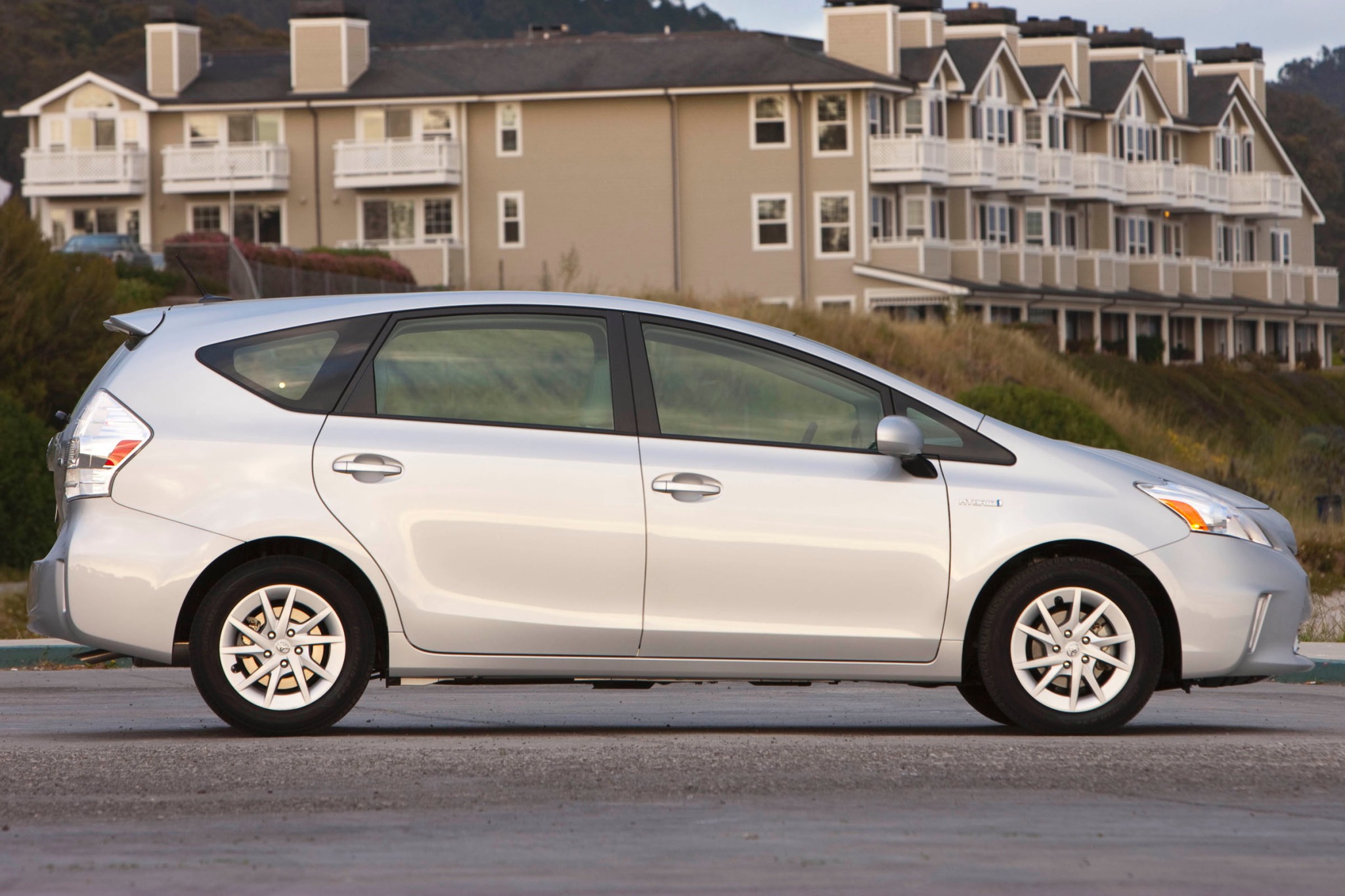 2012 Toyota Prius V Specs, Prices, VINs & Recalls - AutoDetective