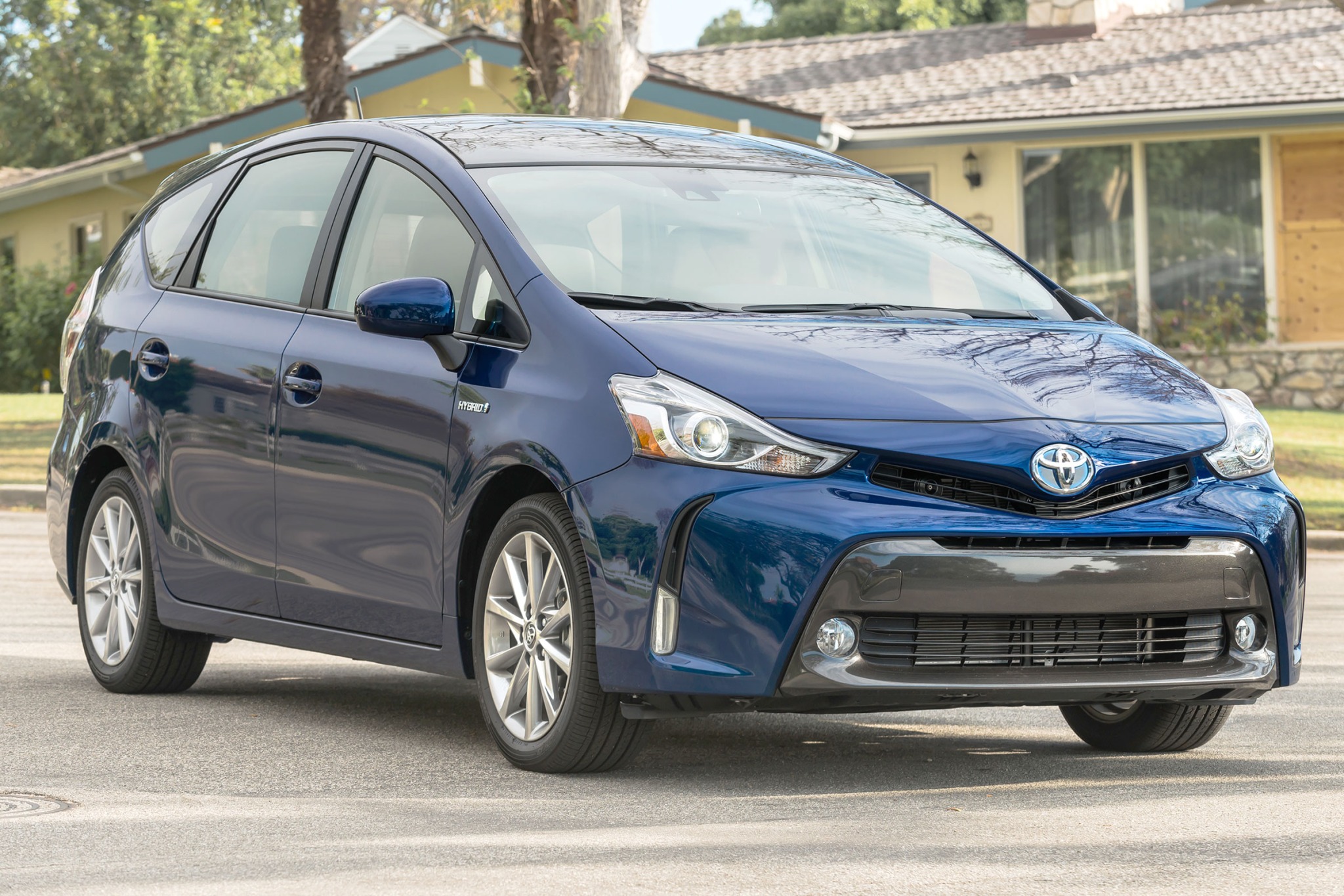 2016 Toyota Prius V Specs, Prices, VINs & Recalls - AutoDetective