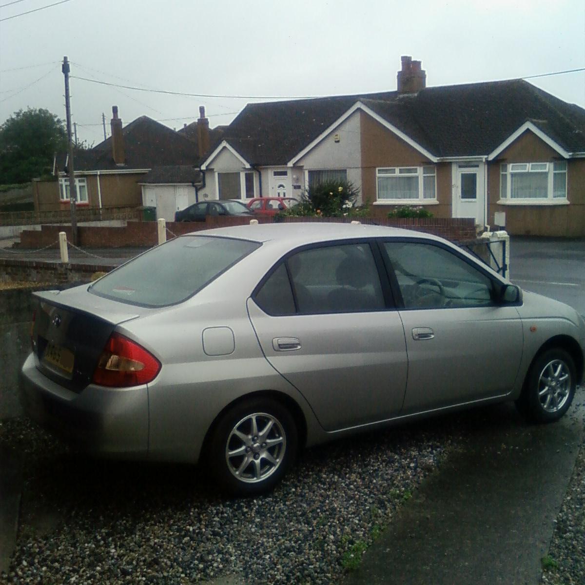 2001 Toyota Prius Specs, Prices, VINs & Recalls - AutoDetective