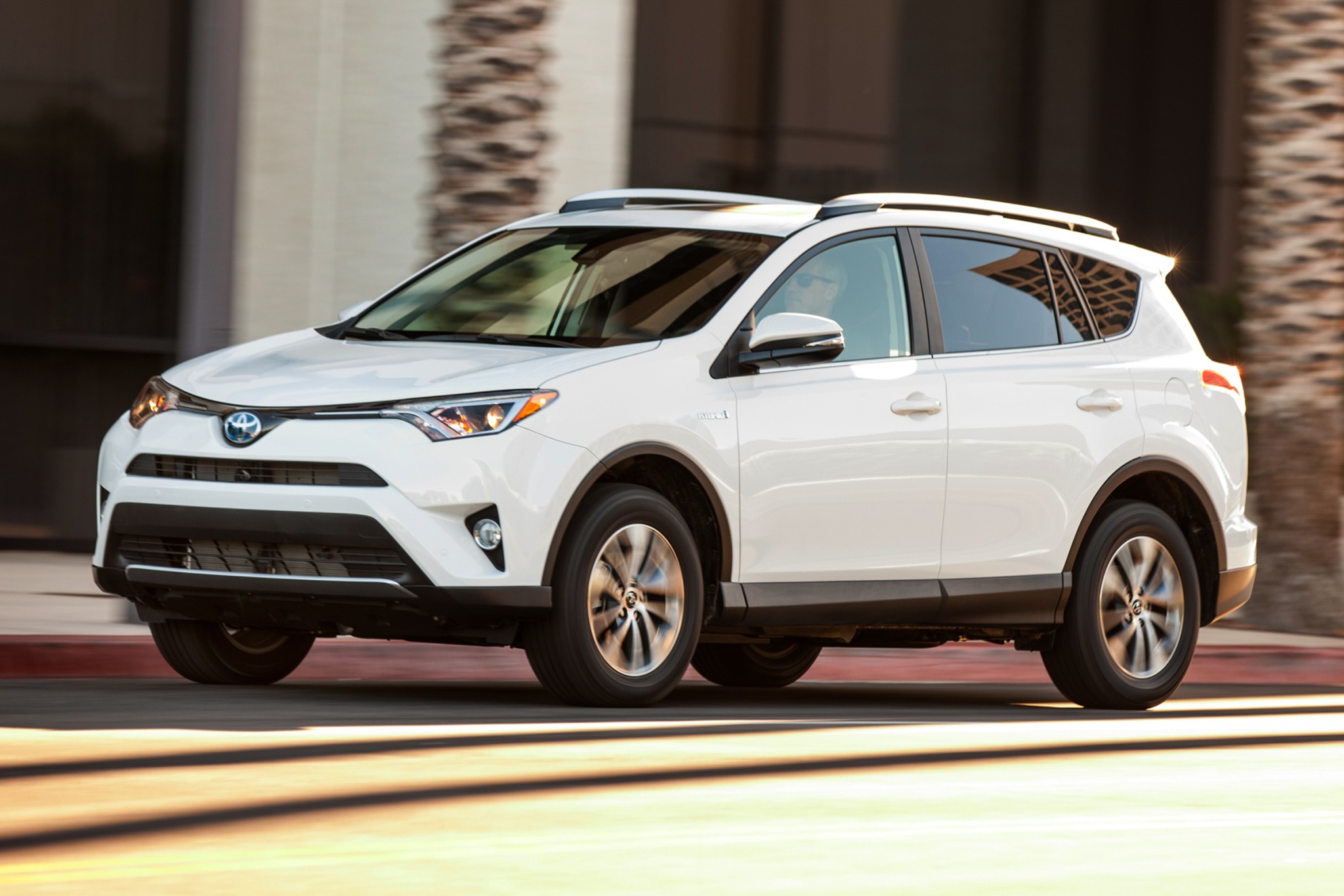 2016 Toyota RAV4 Hybrid Specs, Prices, VINs & Recalls - AutoDetective