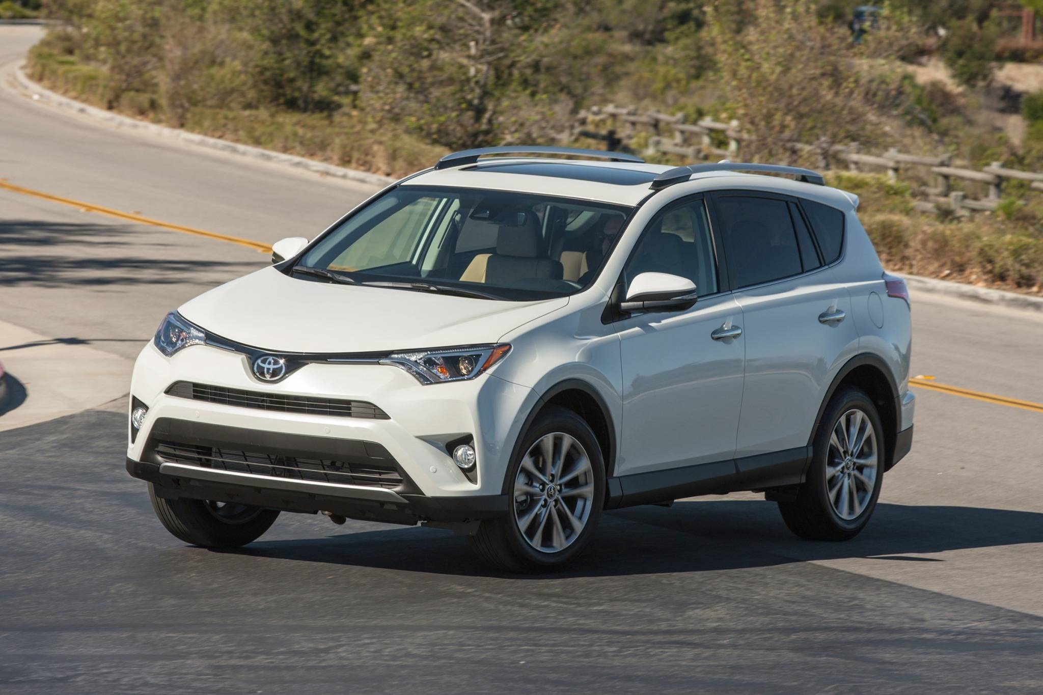 2017 Toyota RAV4 Hybrid Specs, Prices, VINs & Recalls - AutoDetective