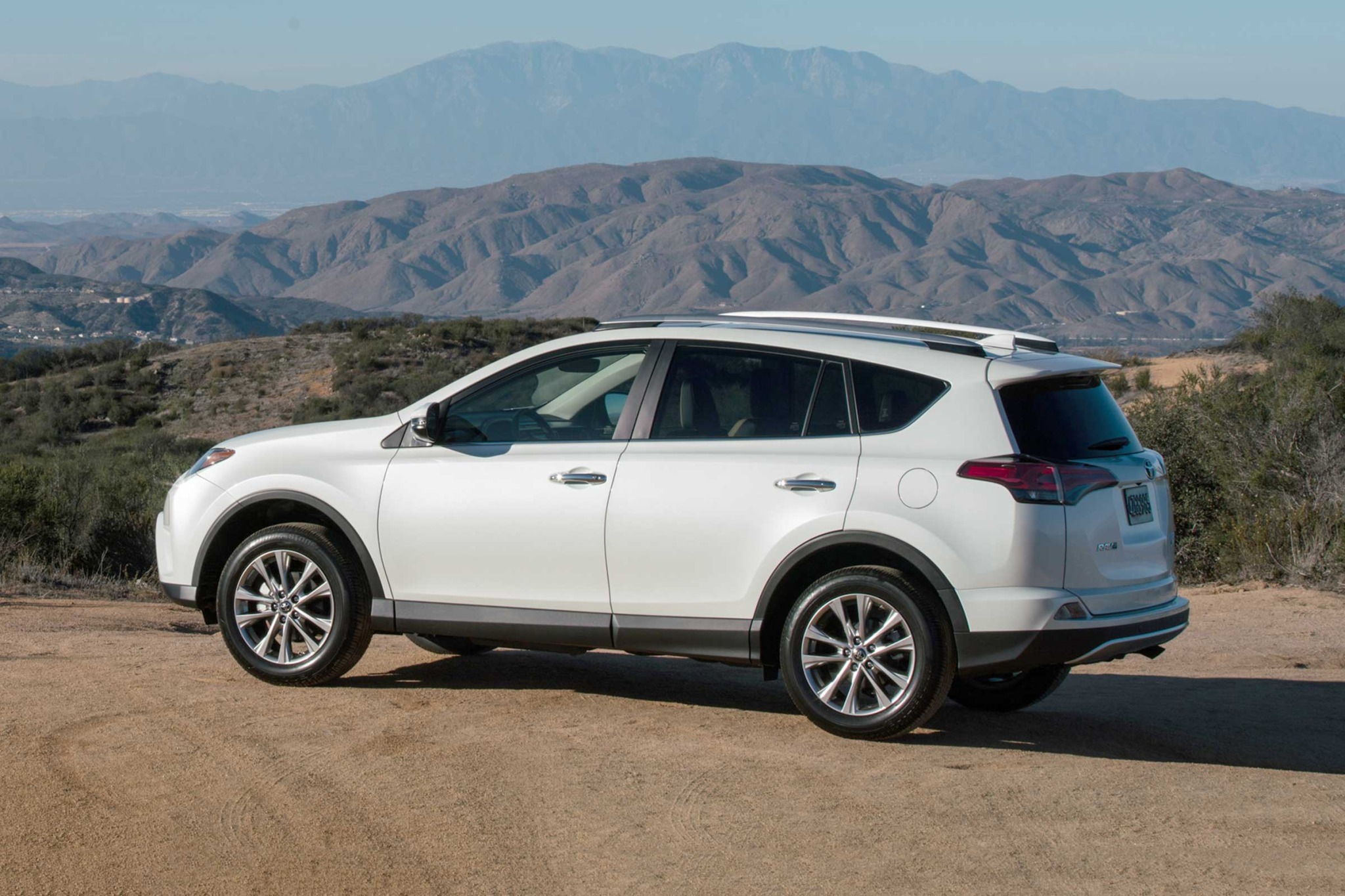 2018 Toyota RAV4 Specs, Prices, VINs & Recalls - AutoDetective