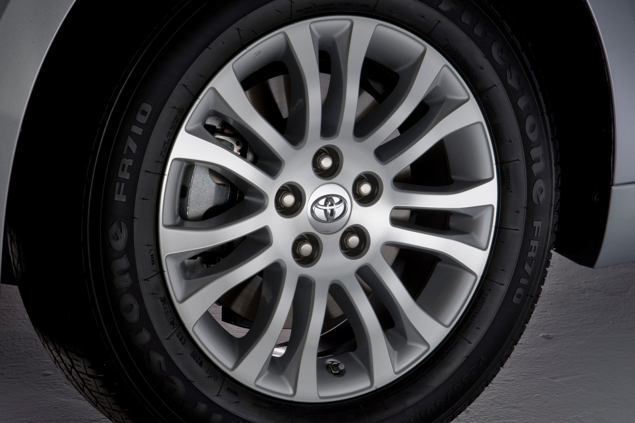 2012 Toyota Sienna Specs, Prices, VINs & Recalls - AutoDetective