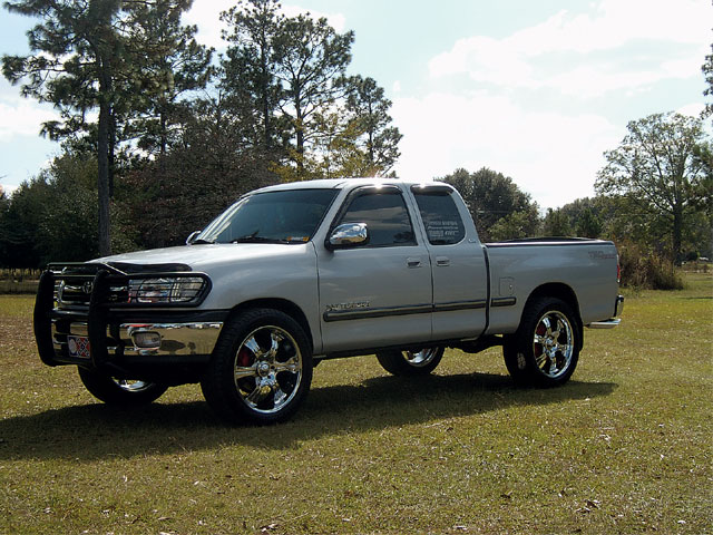2000 Toyota Tundra Specs, Prices, VINs & Recalls - AutoDetective