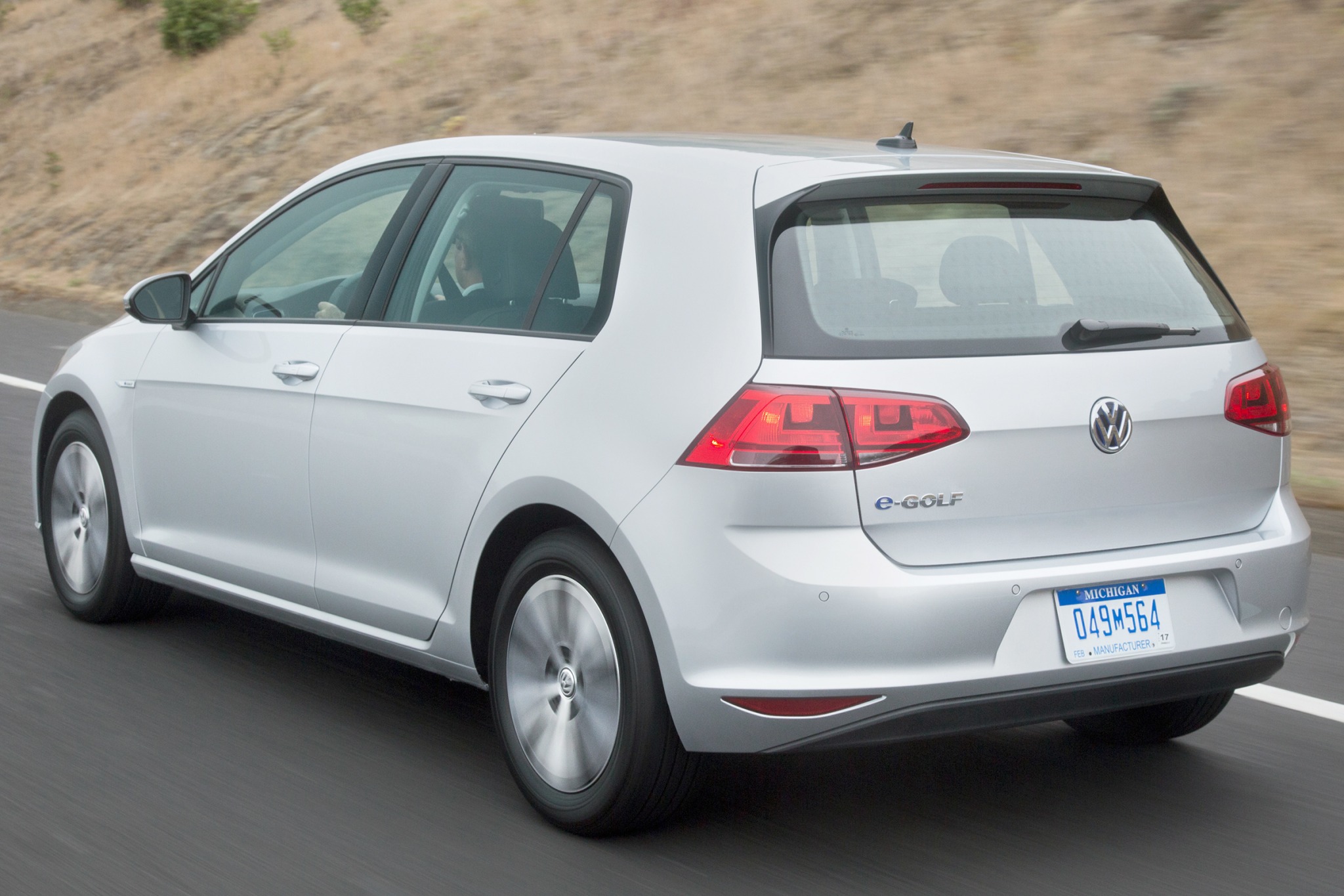 2016 Volkswagen e-Golf Specs, Prices, VINs & Recalls - AutoDetective