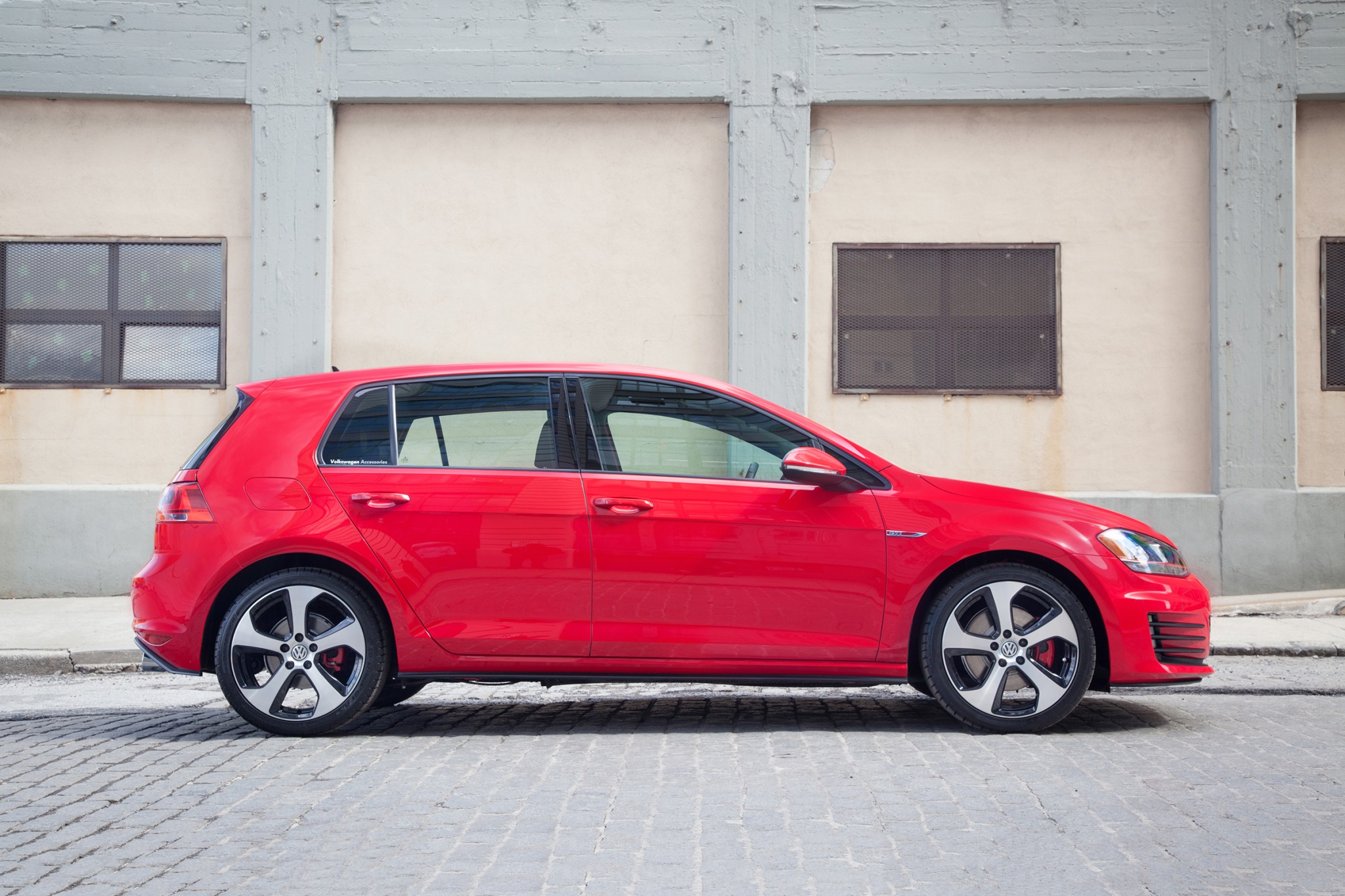 2017 Volkswagen Golf GTI Specs, Prices, VINs & Recalls - AutoDetective
