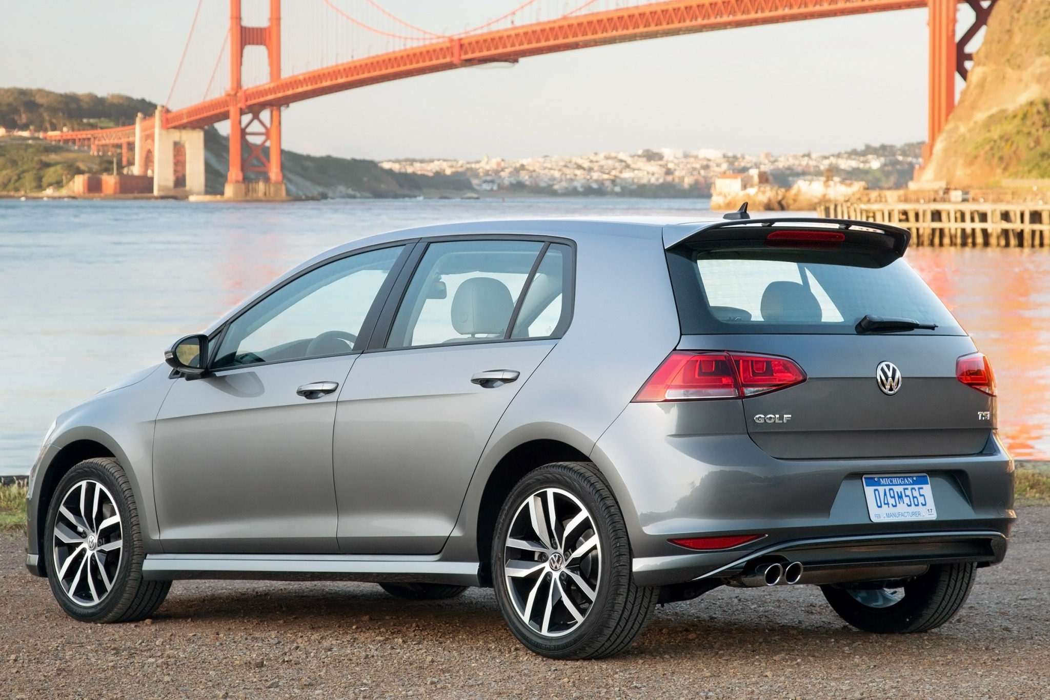 2016 Volkswagen Golf VIN Check, Specs & Recalls - AutoDetective