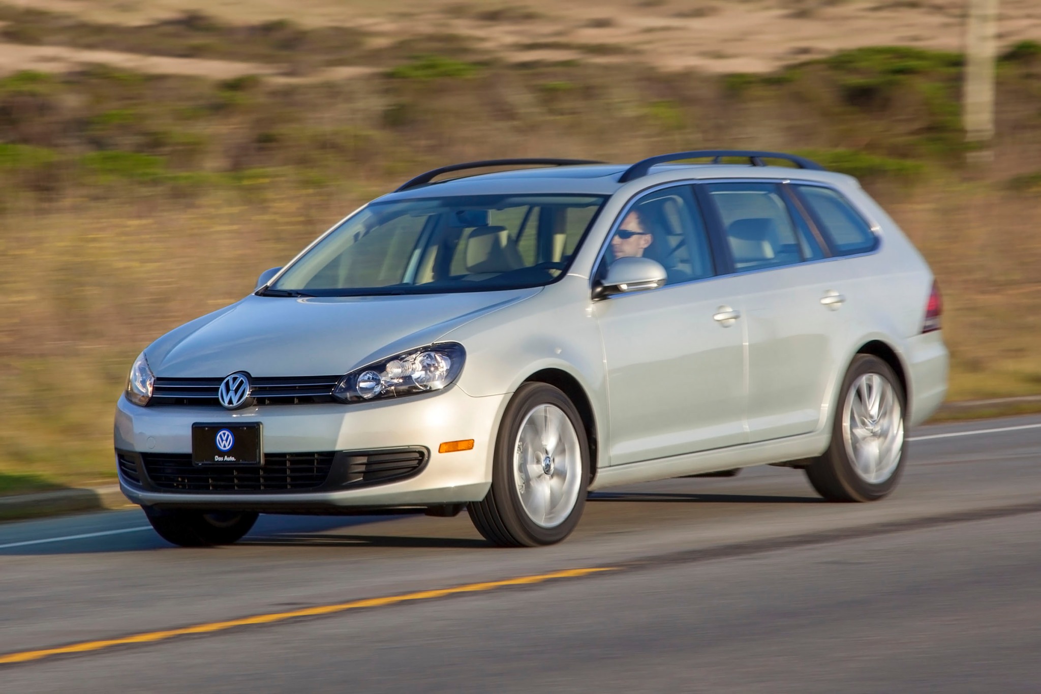 2014 Volkswagen Jetta SportWagen Specs, Prices, VINs & Recalls ...