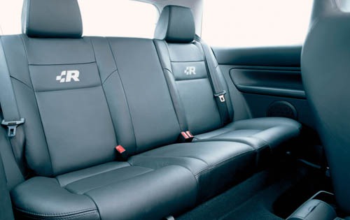 2004 Volkswagen R32 Specs, Prices, VINs & Recalls - AutoDetective