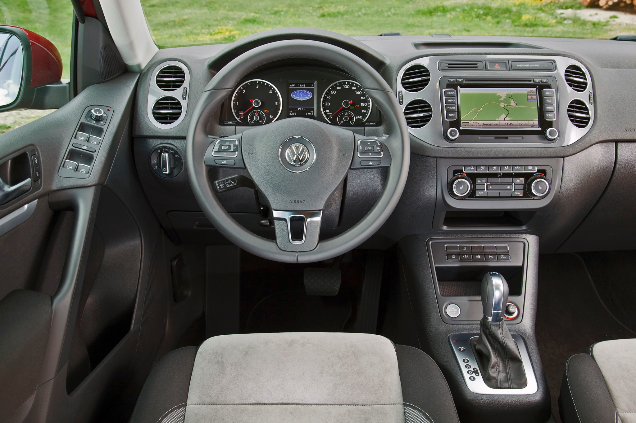 2013 Volkswagen Tiguan Specs, Prices, VINs & Recalls - AutoDetective