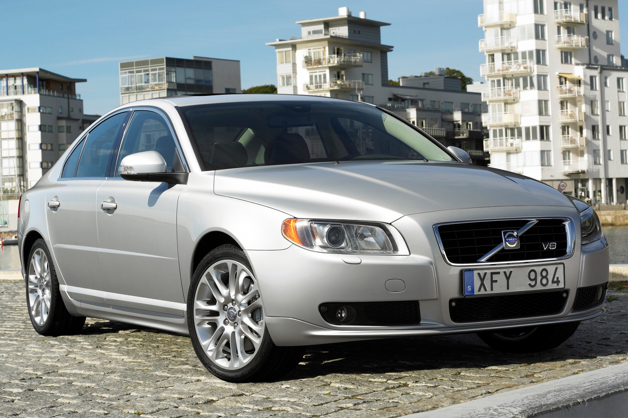 2007 Volvo S80 VINs, Configurations, MSRP & Specs - AutoDetective