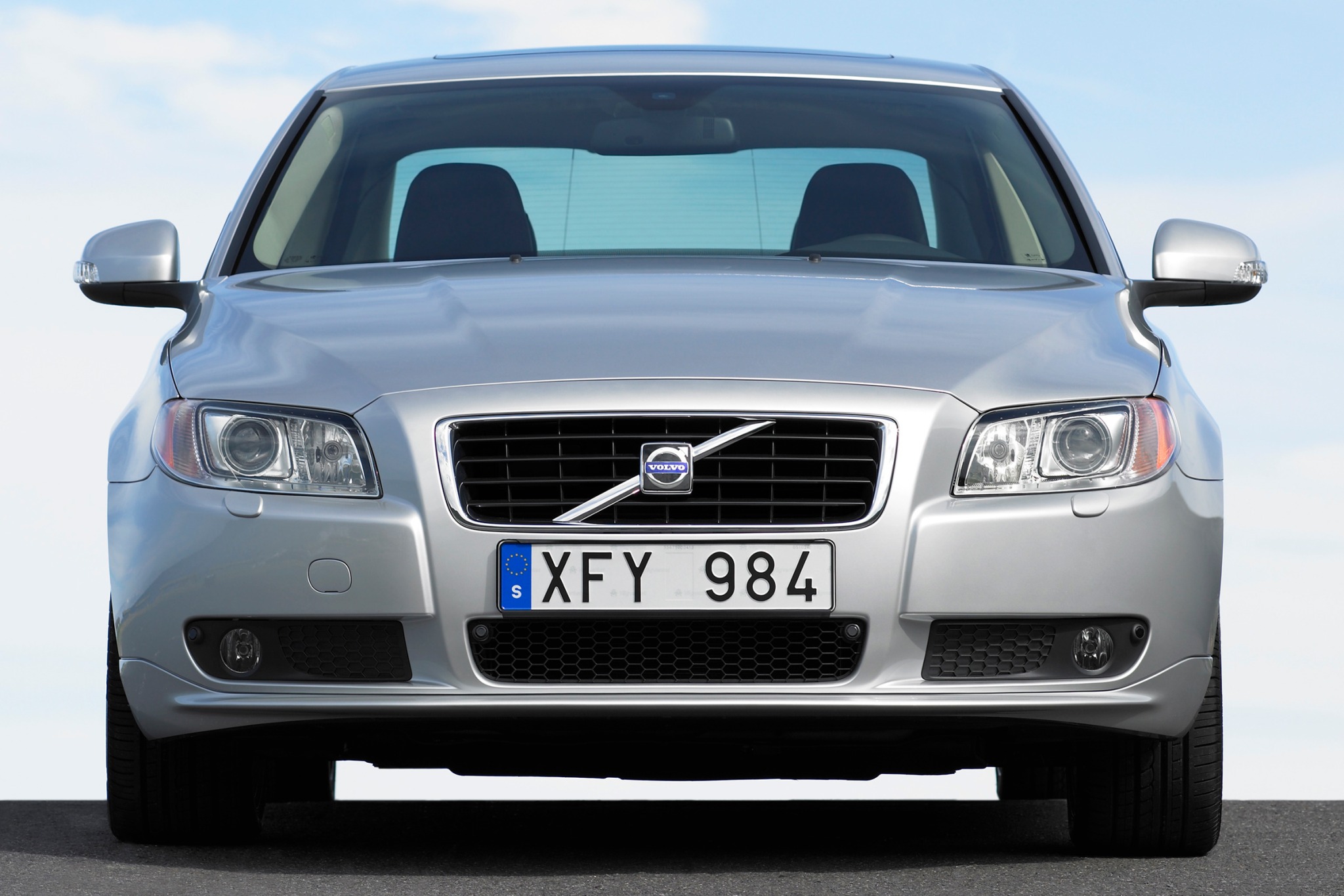 2007 Volvo S80 VINs, Configurations, MSRP & Specs - AutoDetective
