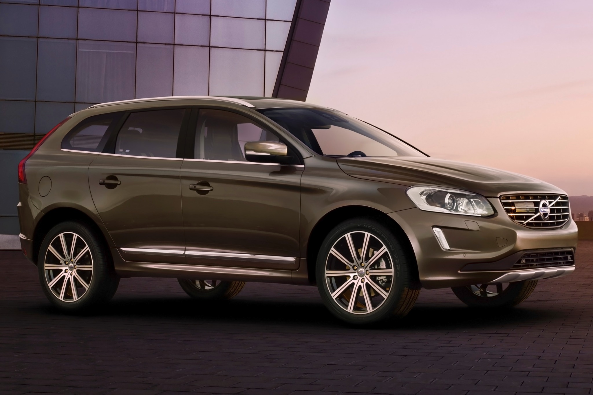 2015 Volvo XC60 VINs, Configurations, MSRP & Specs - AutoDetective